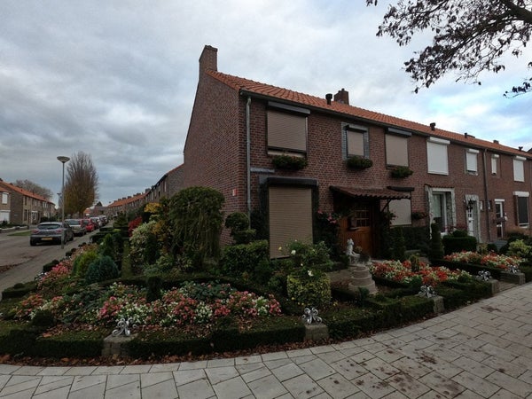 Koopwoningen Oud-Geleen en Haesselderveld te Geleen – Huis te koop in ...