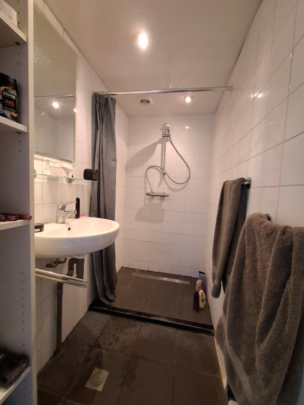 Flat for rent: Robijnstraat 7 A, Breda for €1,093