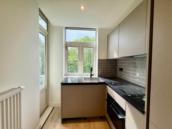 Appartement te huur Jan van Galenstraat in Amsterdam voor € 2.450
