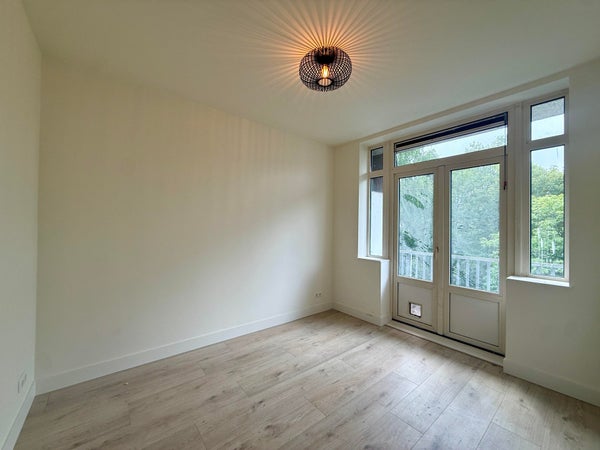 Appartement te huur Jan van Galenstraat in Amsterdam voor € 2.450