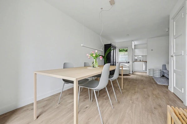 Casa en alquiler: Houtse Heuvel, Den Hout - 1.300