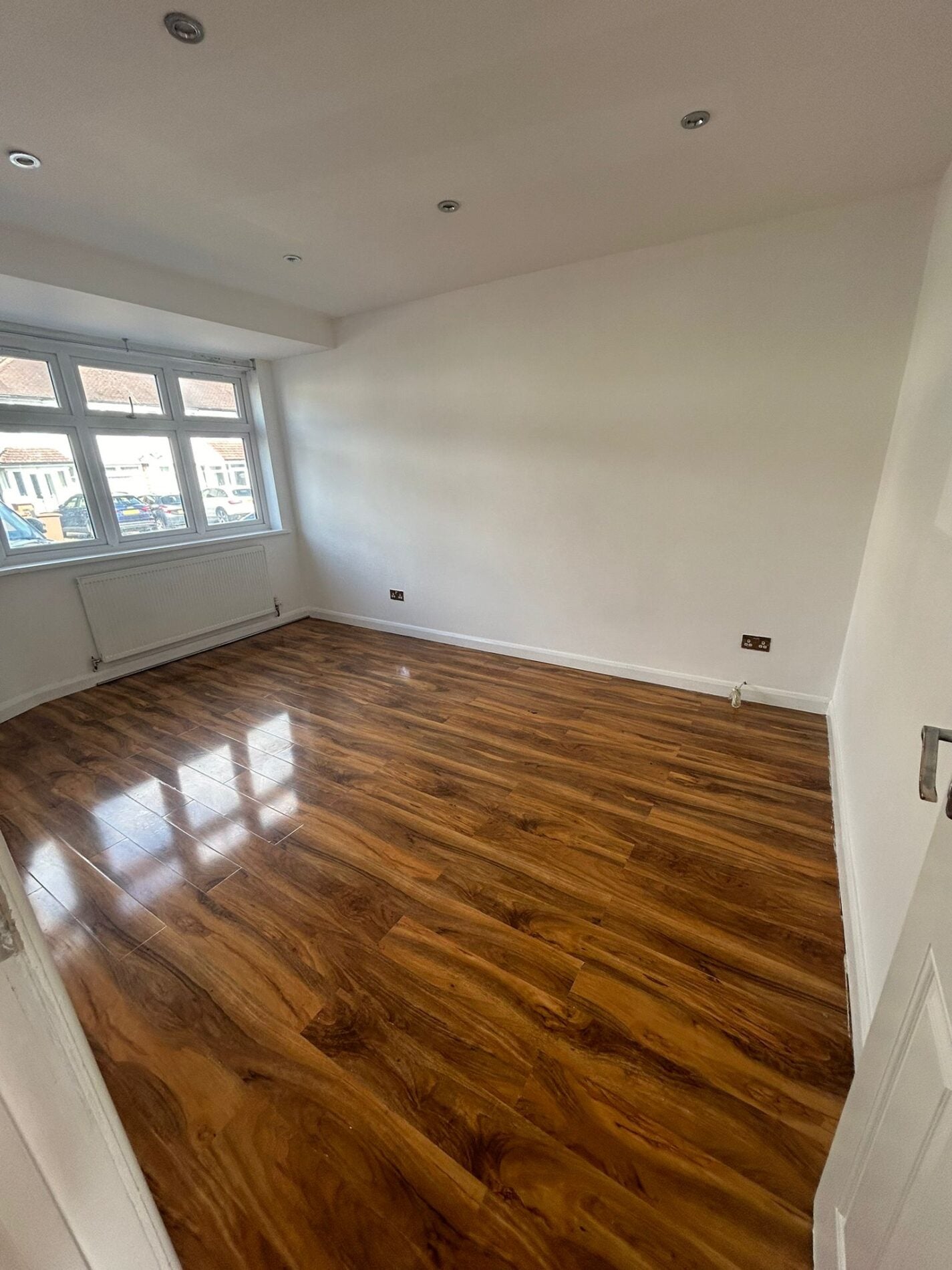 House to rent Alexandra Avenue, Greater London | rentaroof