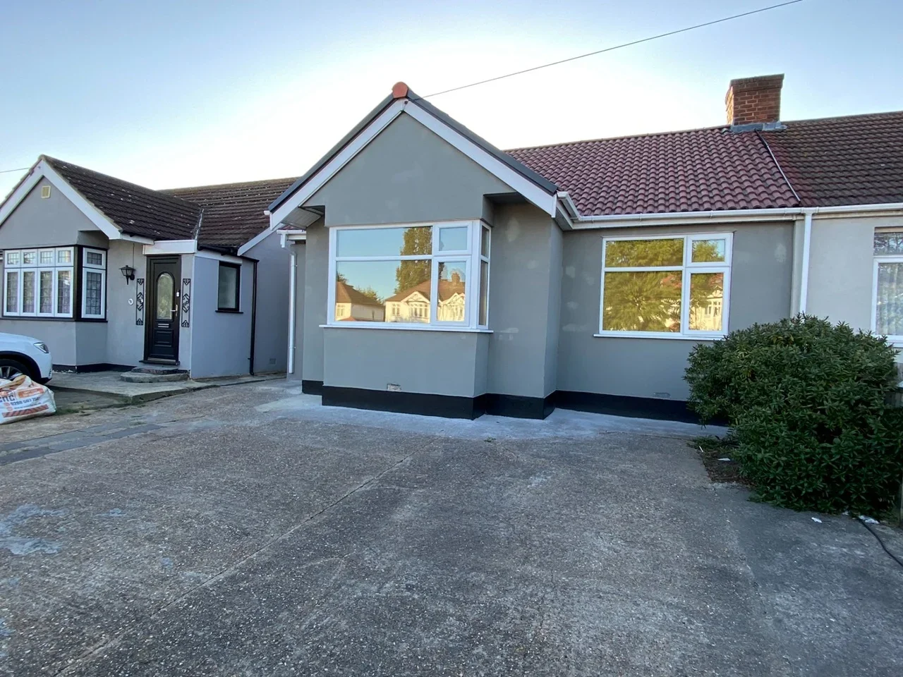 House to rent Eastern Avenue East, Greater London | rentaroof