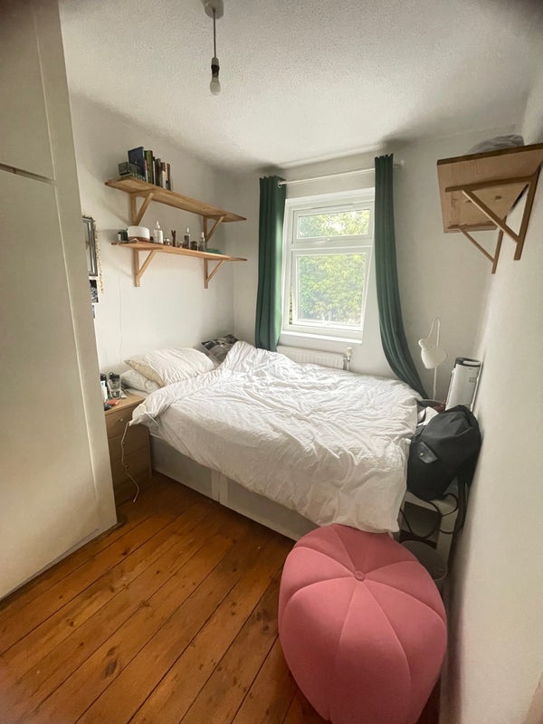 Room to rent Highbury Station Road, Greater London | rentaroof