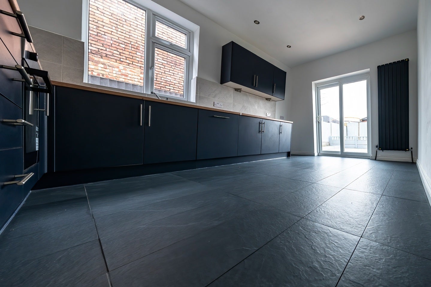 House to rent Downham Way, Greater London | rentaroof