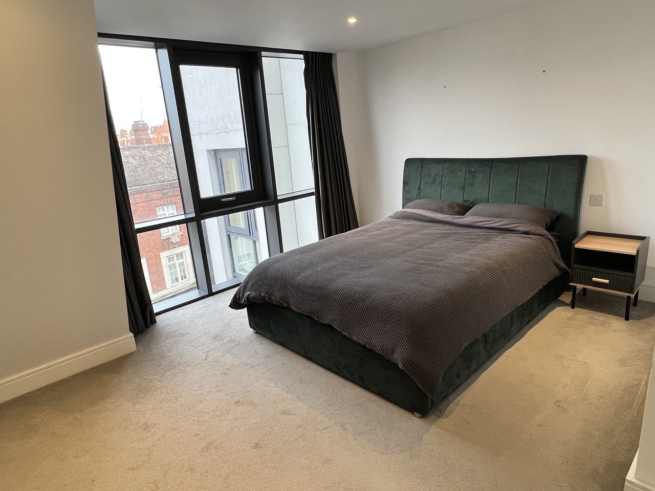Flat to rent Streatham Hill, Greater London | rentaroof
