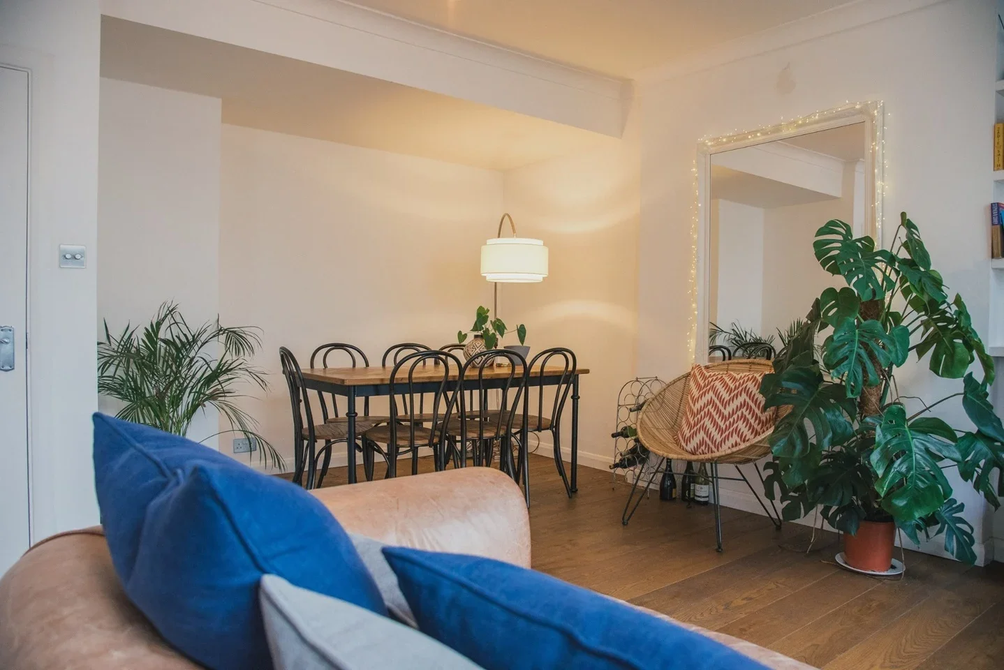 Flat to rent Philbeach Gardens, Greater London | rentaroof