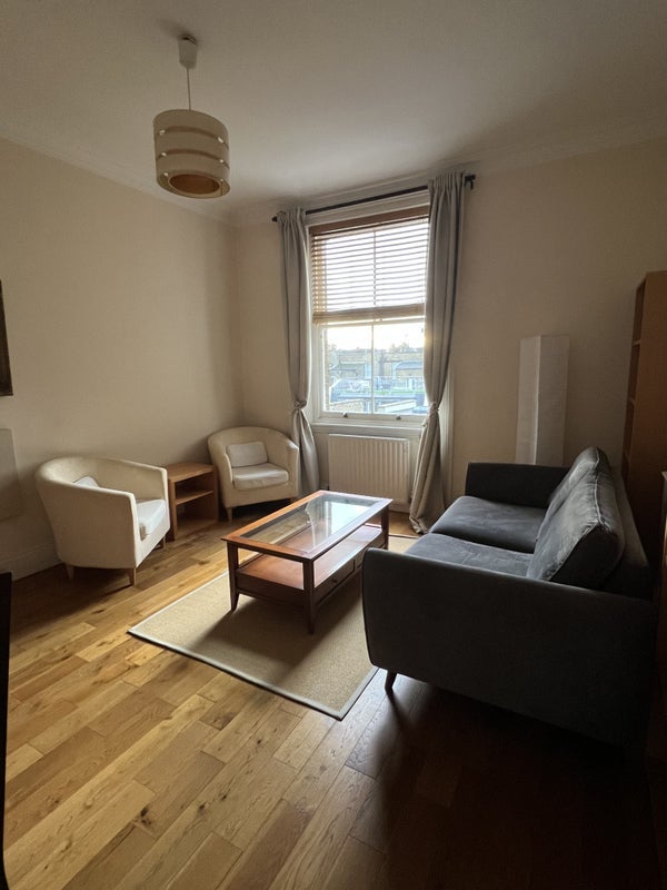 House to rent Coleherne Road, Greater London | rentaroof