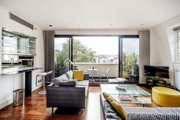 Flat to rent Cranley Mews, Greater London | rentaroof