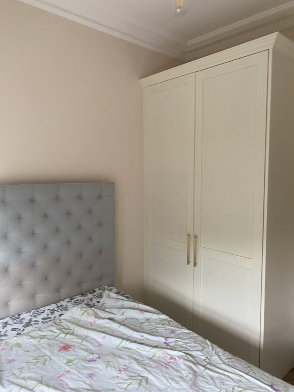 Flat to rent Eaton Rise, Greater London | rentaroof