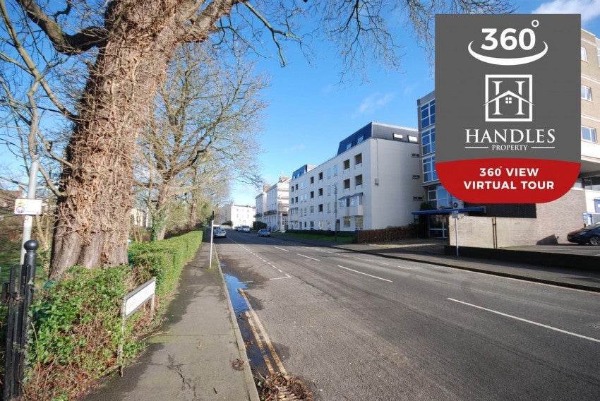 Flat to rent Albany Terrace, Royal Leamington Spa | rentaroof