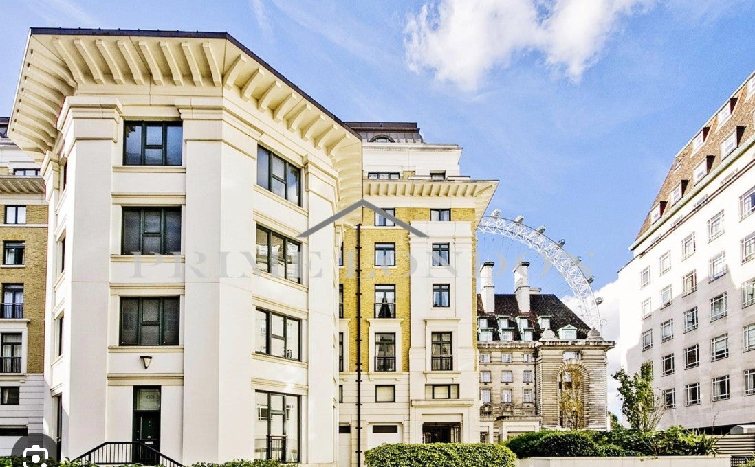 Flat to rent York Road, Greater London | rentaroof