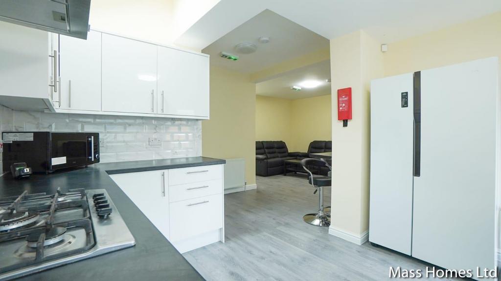 Flat to rent Wenlock Road, Greater London | rentaroof