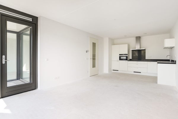 Flat for rent: Empelse Schans, Den Bosch for €1,170