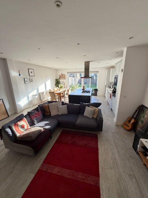 House to rent Granville Road, Greater London | rentaroof