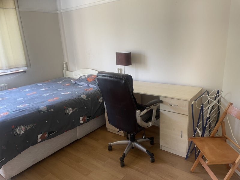 Flat to rent North View, Greater London | rentaroof