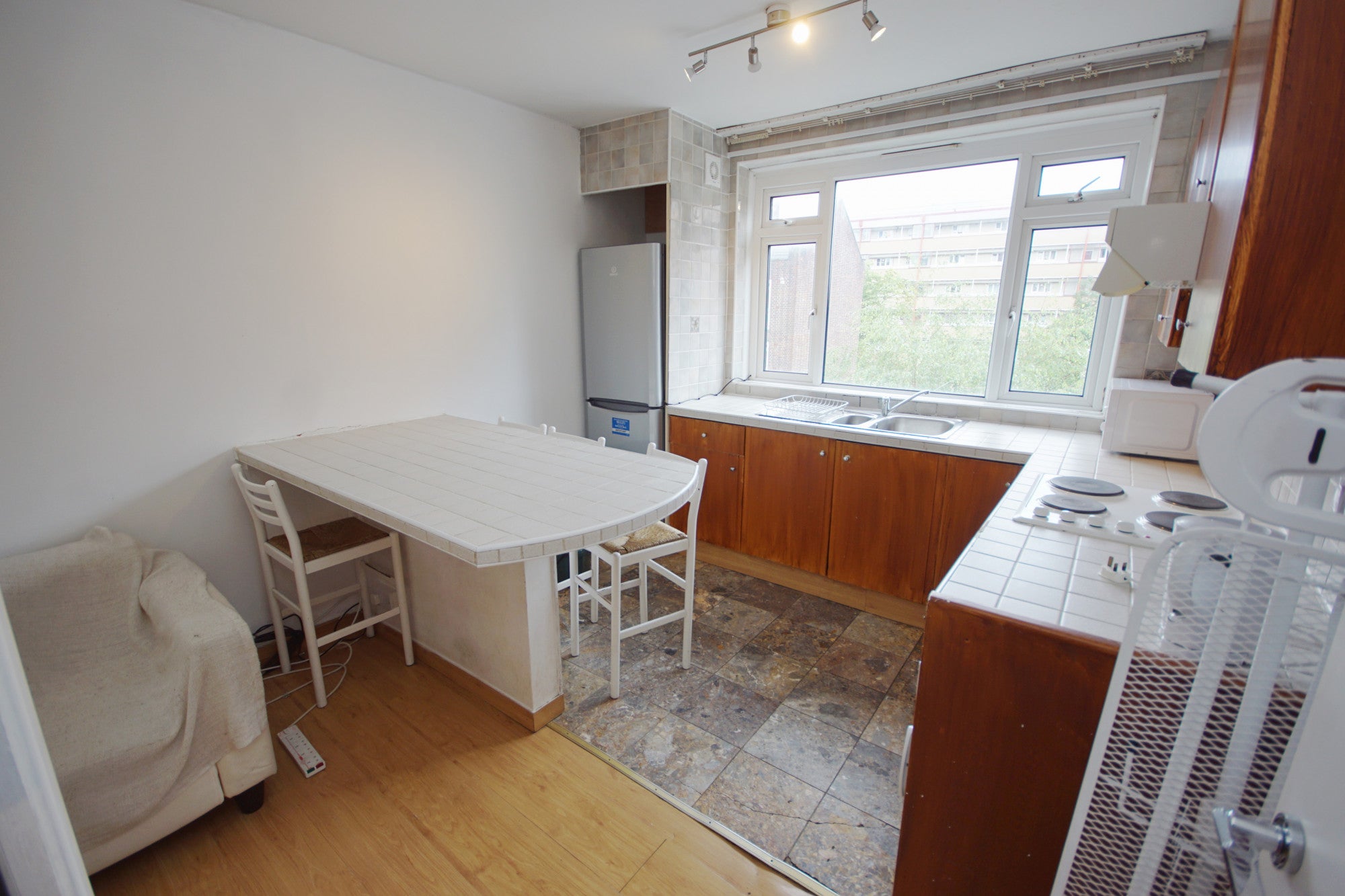Flats and apartments to rent in Liverpool | rentaroof