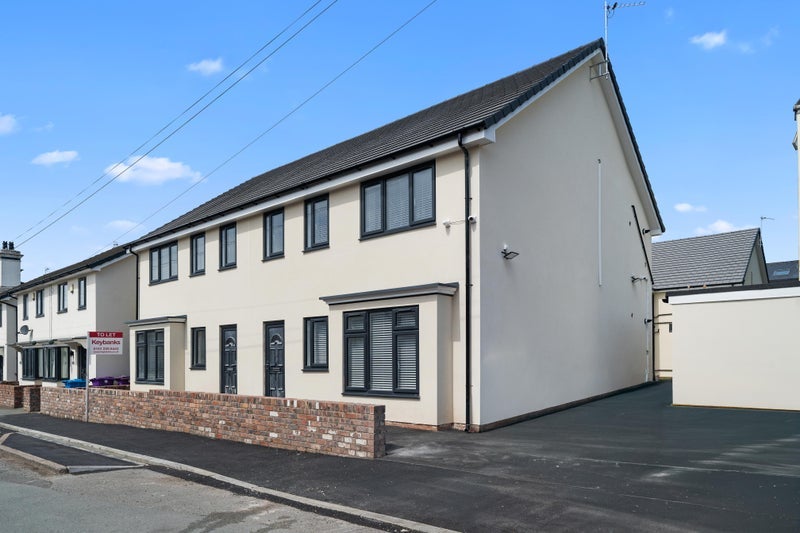 Flats and apartments to rent in Liverpool | rentaroof