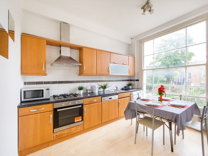 Room to rent Stock Orchard Crescent, Greater London | rentaroof