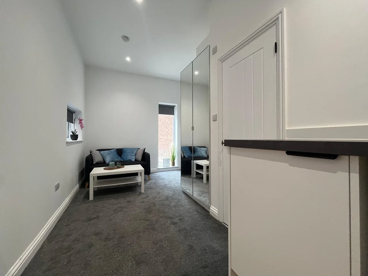 Flat to rent Saint Thomas's Road, Chorley | rentaroof
