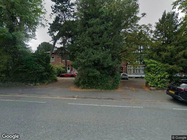 Flat to rent Tettenhall Road, Wolverhampton | rentaroof