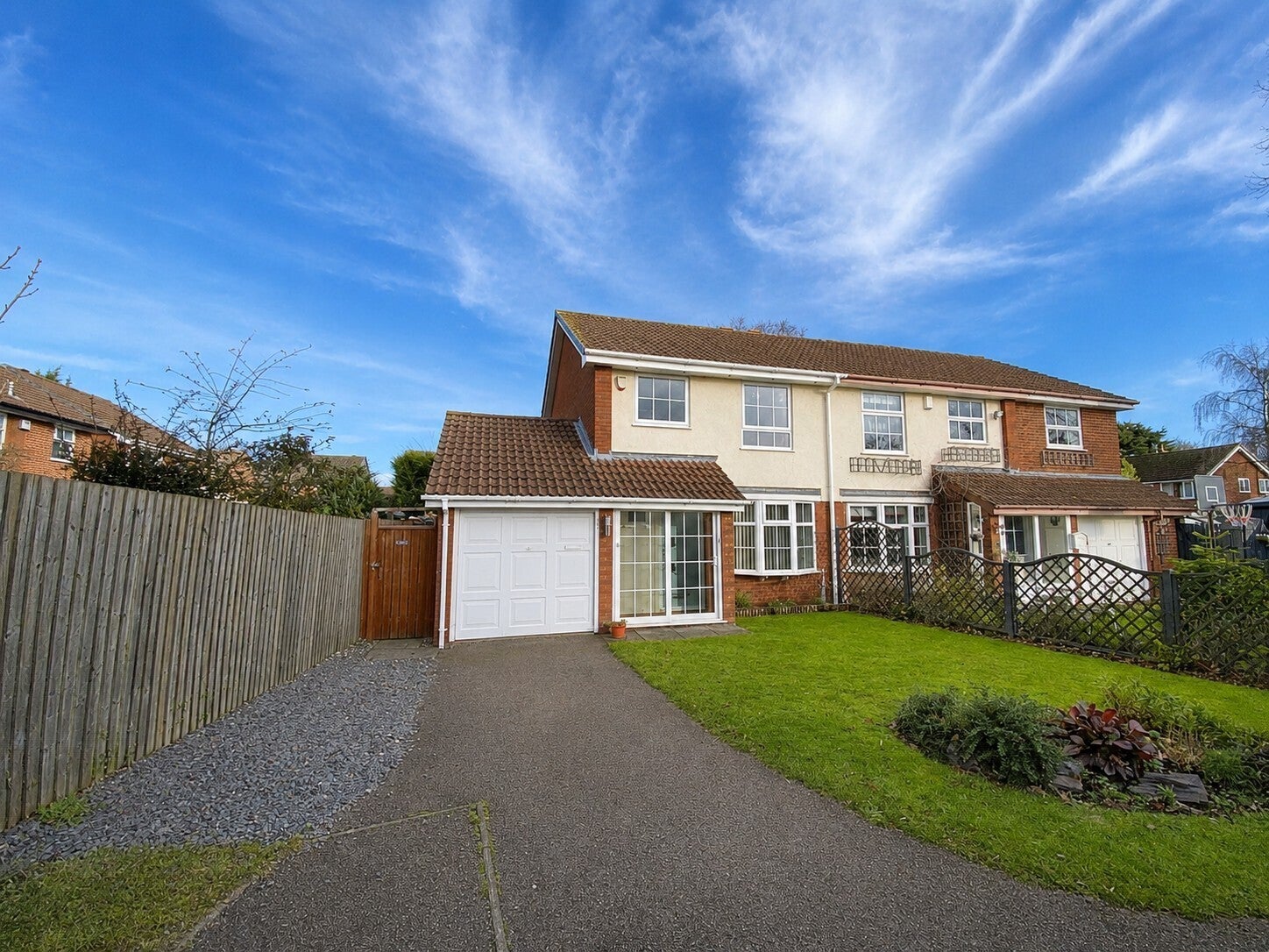 2 Bedroom properties to rent in Lichfield | rentaroof